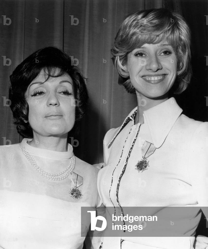 Image of Singer Gloria Lasso and TV host Danielle Gilbert have just