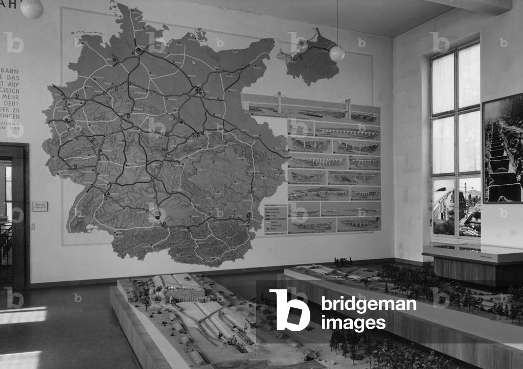 Image of Road construction department in the Deutsches Museum in Munich ...