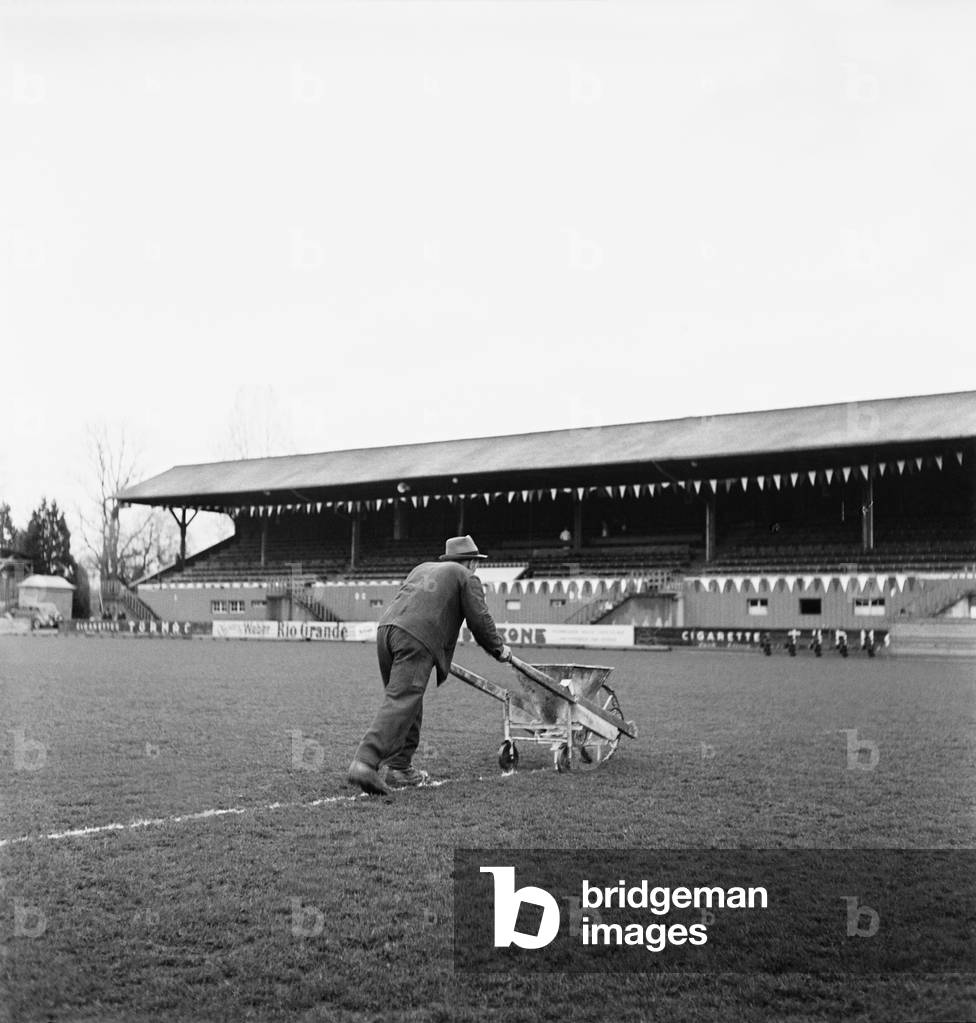Image of Switzerland Soccer Cup Final, 1944 (b/w photo)