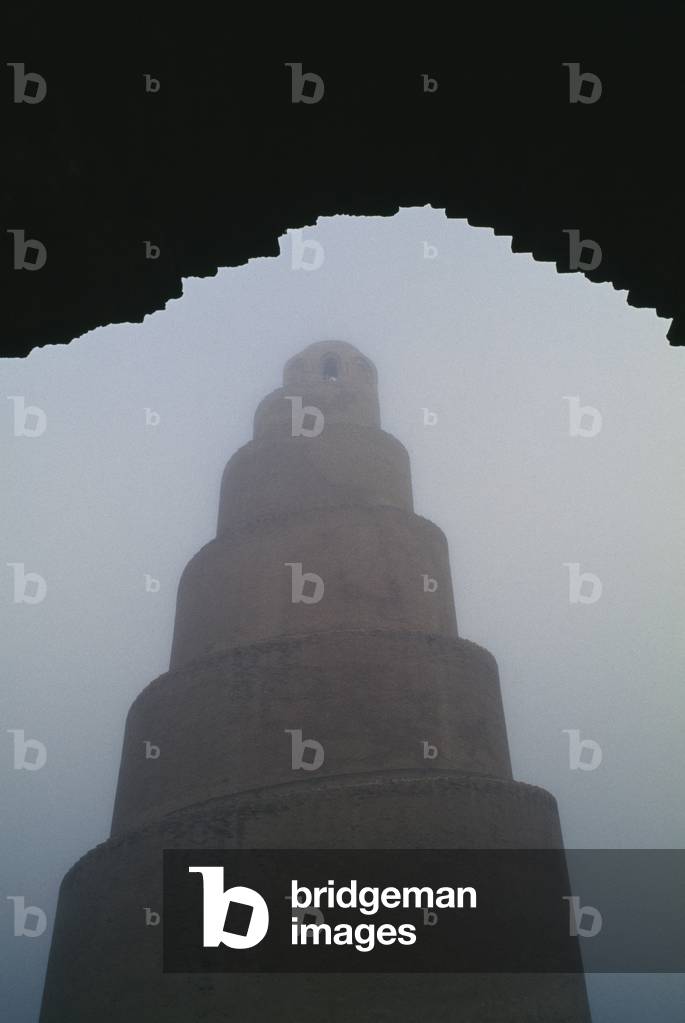 Image of Malwiya minaret (spiral) of Great mosque of Samarra (Unesco World