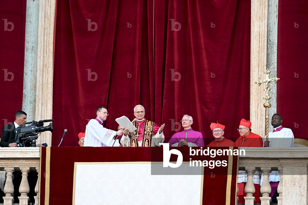 Image of New Pope elected. In the photo: New Pontiff Robert Francis