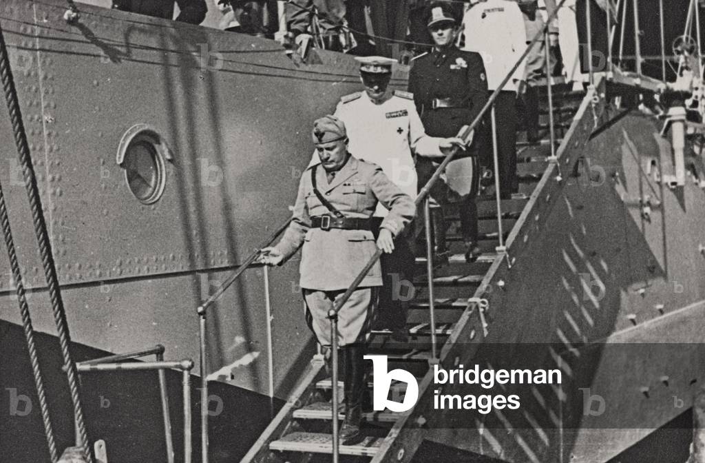 Image of Album ' Duce ': Benito Mussolini with Admiral Riccardi visit ...