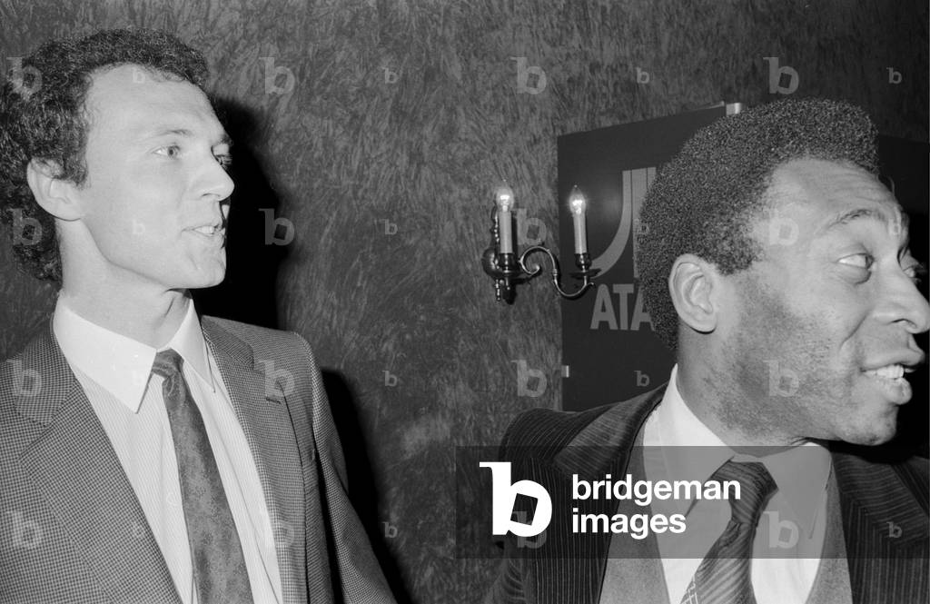 Image of Brazilian football player Pele with Franz Beckenbauer at Atari ...