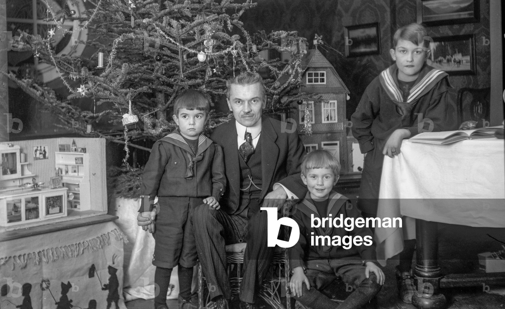 Image of Dr. Fritz Wentzel with sons in their home with Christmas by ...