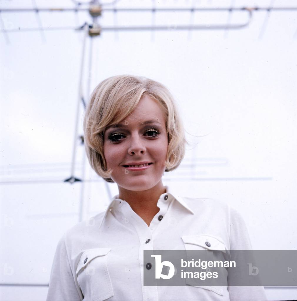 Image of Photo shoot with the German actress and presenter Victoria ...