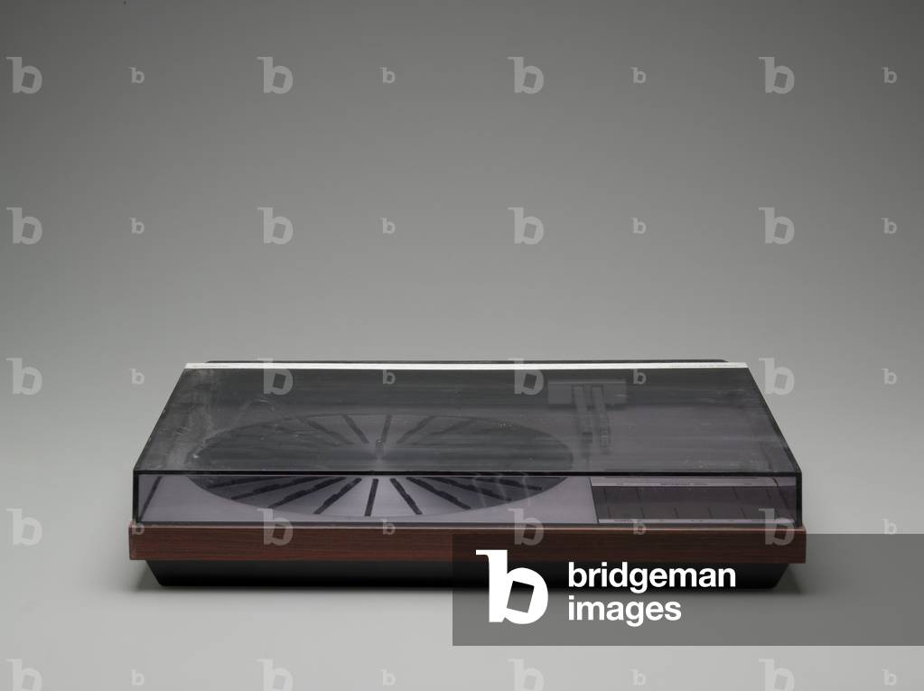 Image of Beogram 4002 Turntable, Band & Olufson, 1974 (steel, aluminum ...