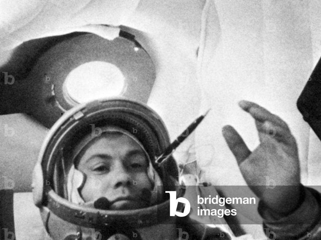 Image of Aout 1962 Cosmonaut Pavel Popovich is shown in a still