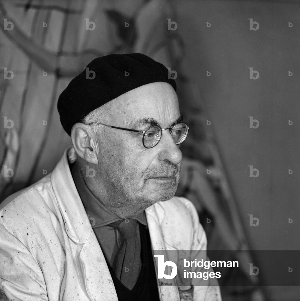 Portrait of the painter, lithographer and writer Fred Stauffer (1892-1980), taken in Switzerland ...