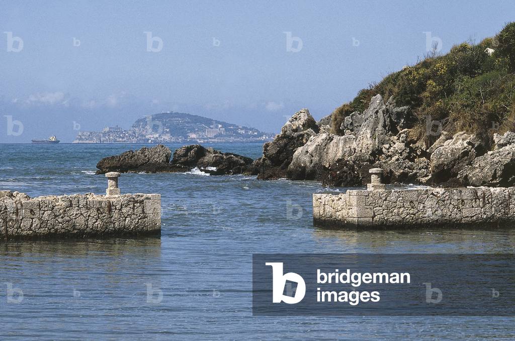Image of Roman dock, restored in 1930, Park of Gianola and Monte