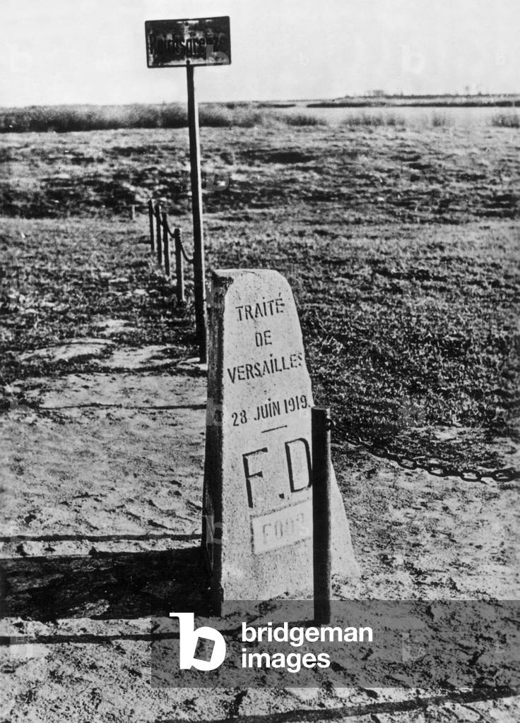 Image of Marker put after Treaty of Versailles to delimit borders of