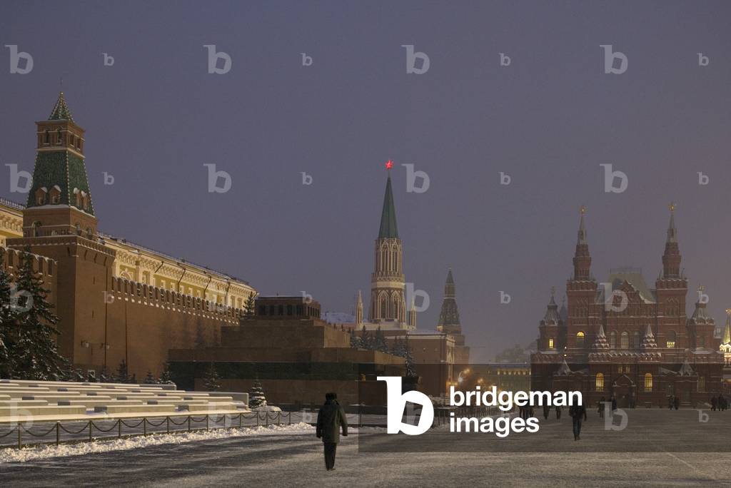 Image of Russia, Moscow, Red Square, Lenin Mausoleum and Kremlin walls with