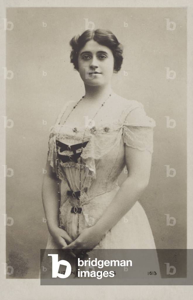 Image of Suzanne Adams, American coloratura soprano (b/w photo) by ...