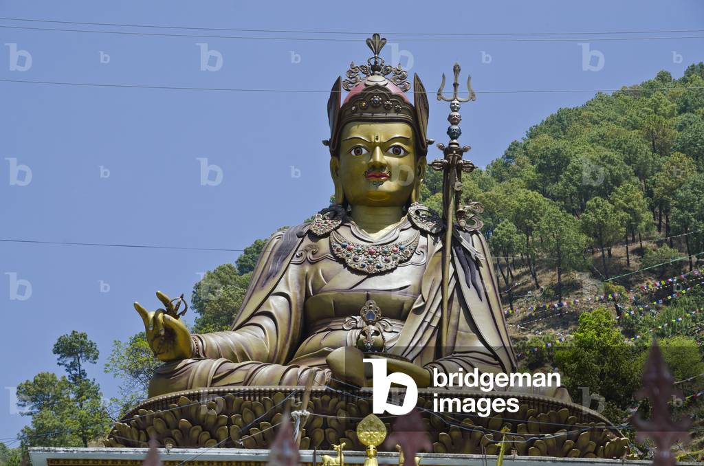 Image of Giant Guru Rinpoche (Padmasambhava) statue in Tibetan Buddhist ...