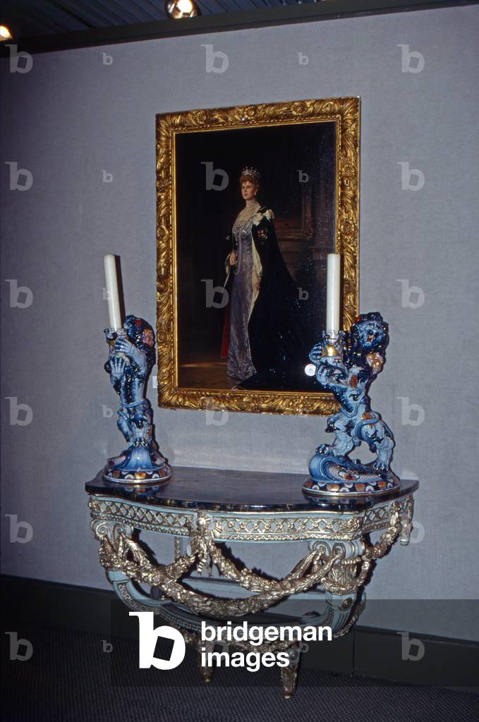 Image of Inside the home of Wallis Simpson, Duchess of Windsor at