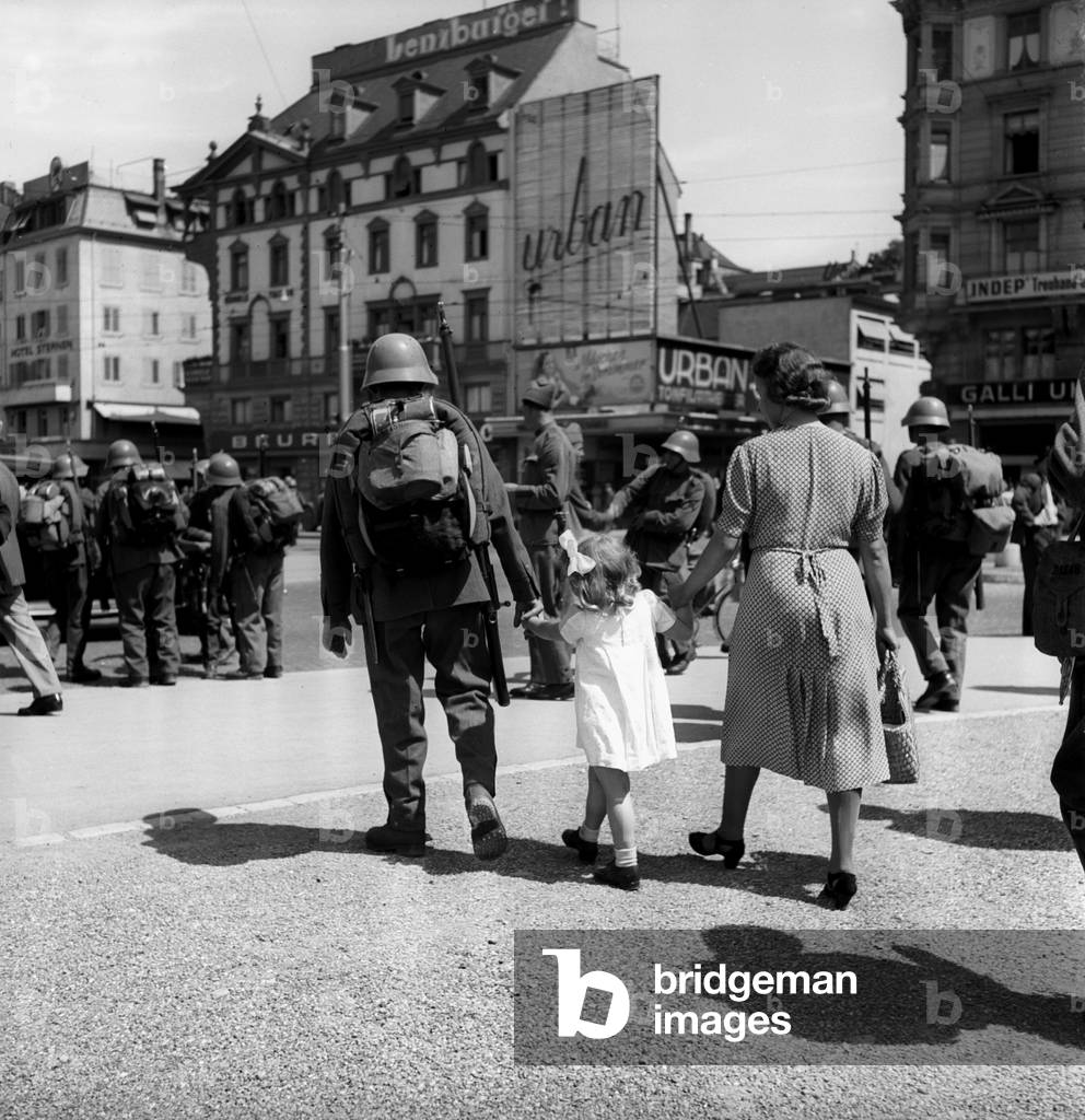 Image of Switzerland World War Ii Active Duty Homecomer, 1940 (b/w photo)