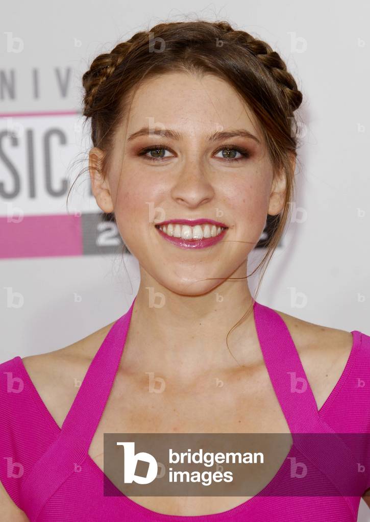 Image of Eden Sher