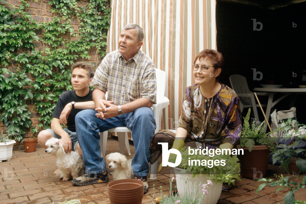 Image of Dirk Coetzee with his wife, Karin, and son, Carl., 2009