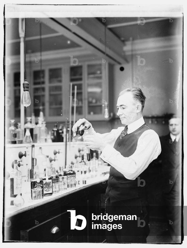 Image of 1920 - Activities on the Internal Revenue Bureau to enforce