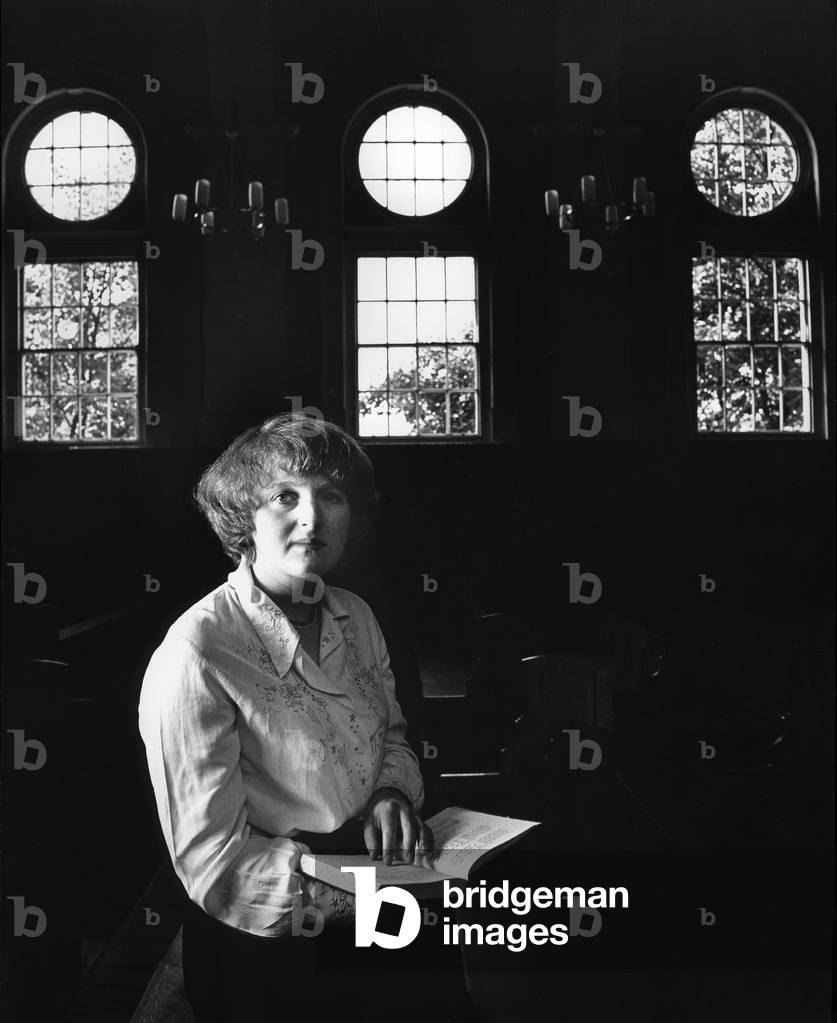 Image of Julia Neuberger, 1977 (b/w photo) by Magnus, Mayotte (b.1934)