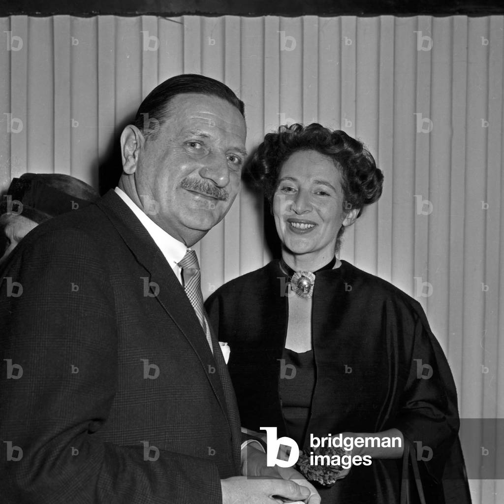 Image of Ida Chagall at the launching of the Marc Chagall exhibition