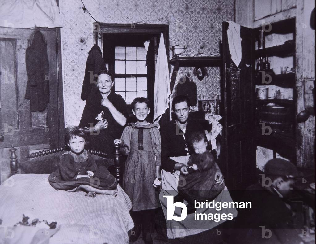 Image of Slum dwelling, New York City c.1905 (b/w photo) by Riis, Jacob ...
