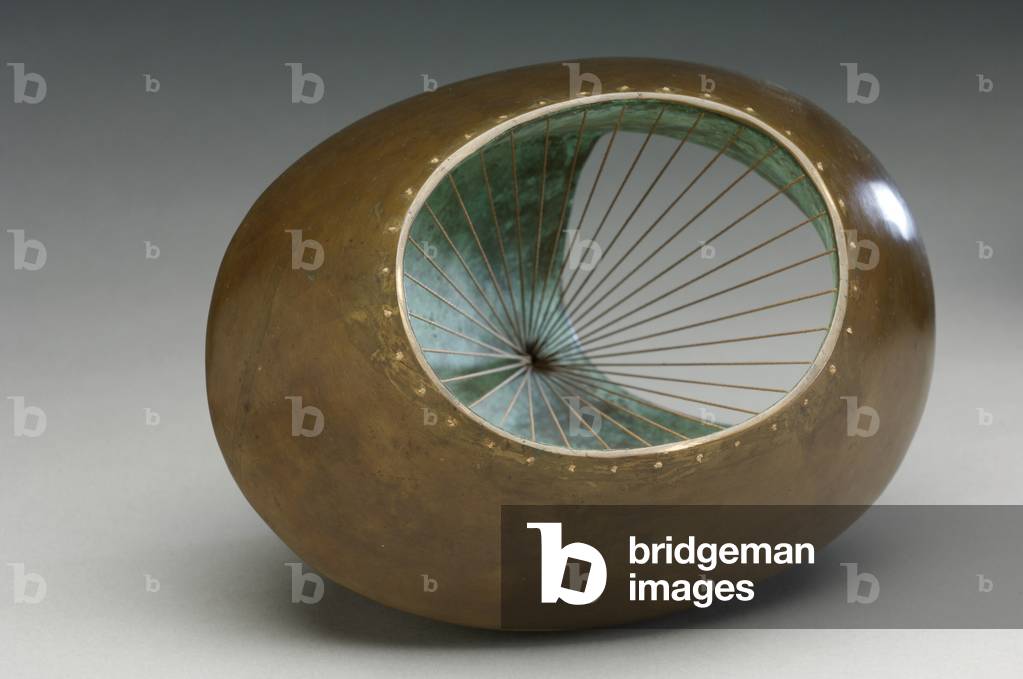 Image of Sculpture with Colour and Strings, 1939/1961 (bronze with a ...