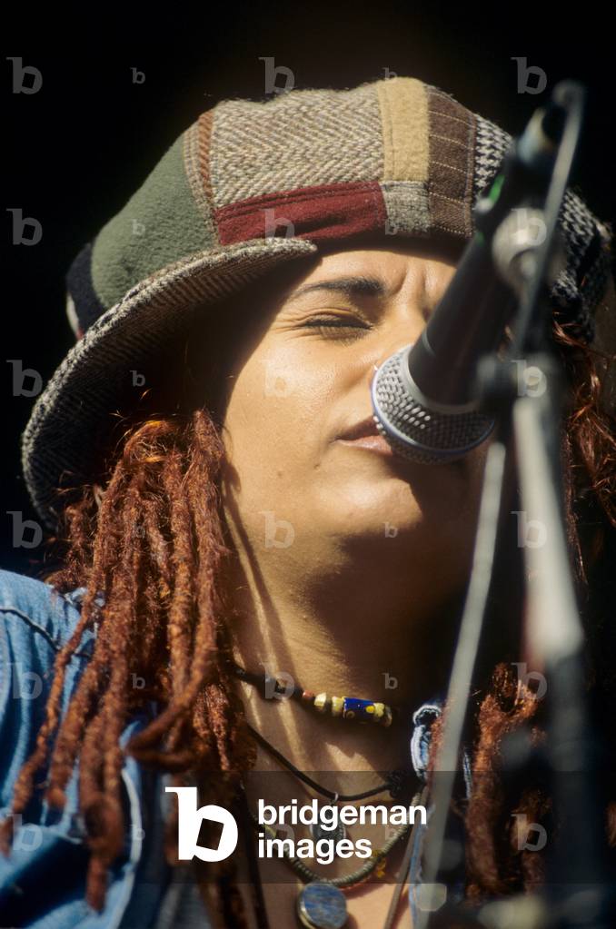 Linda Perry Dreads 26 4–Non–Blondes Stock Photos, High Res