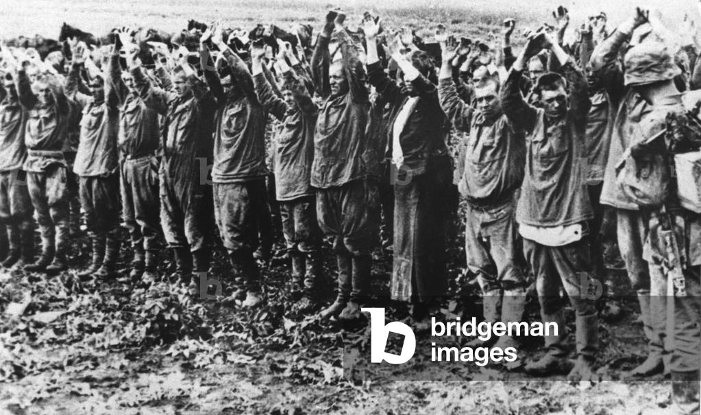 Image of Russian Pows with German Soldier (Right), 1941, World War 2.