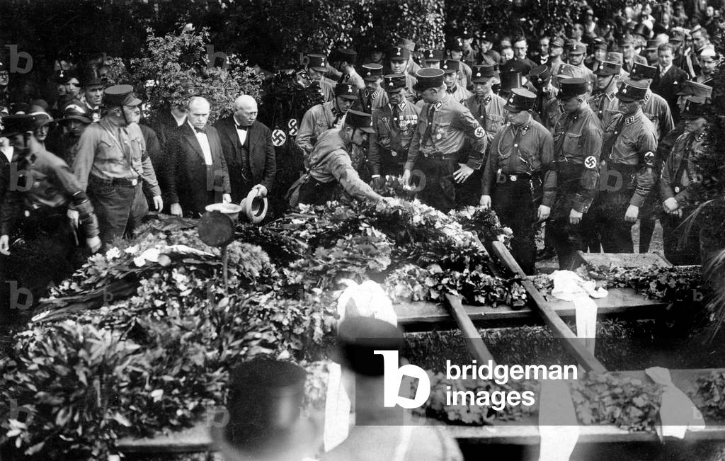 Image of Weimar Republic - Build up of Nazi power 1931