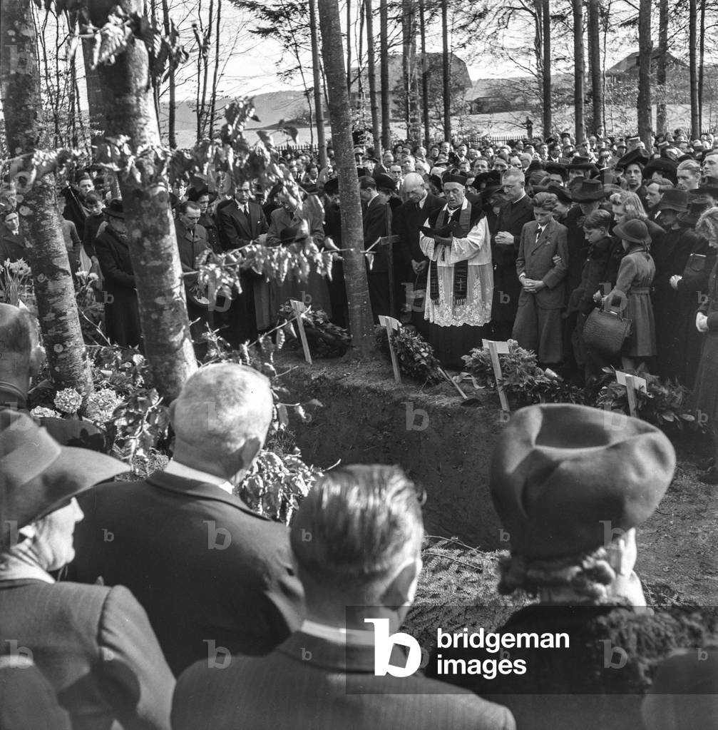 Image of Switzerland World War II Schaffhausen Bombing, 1944 (b/w photo)