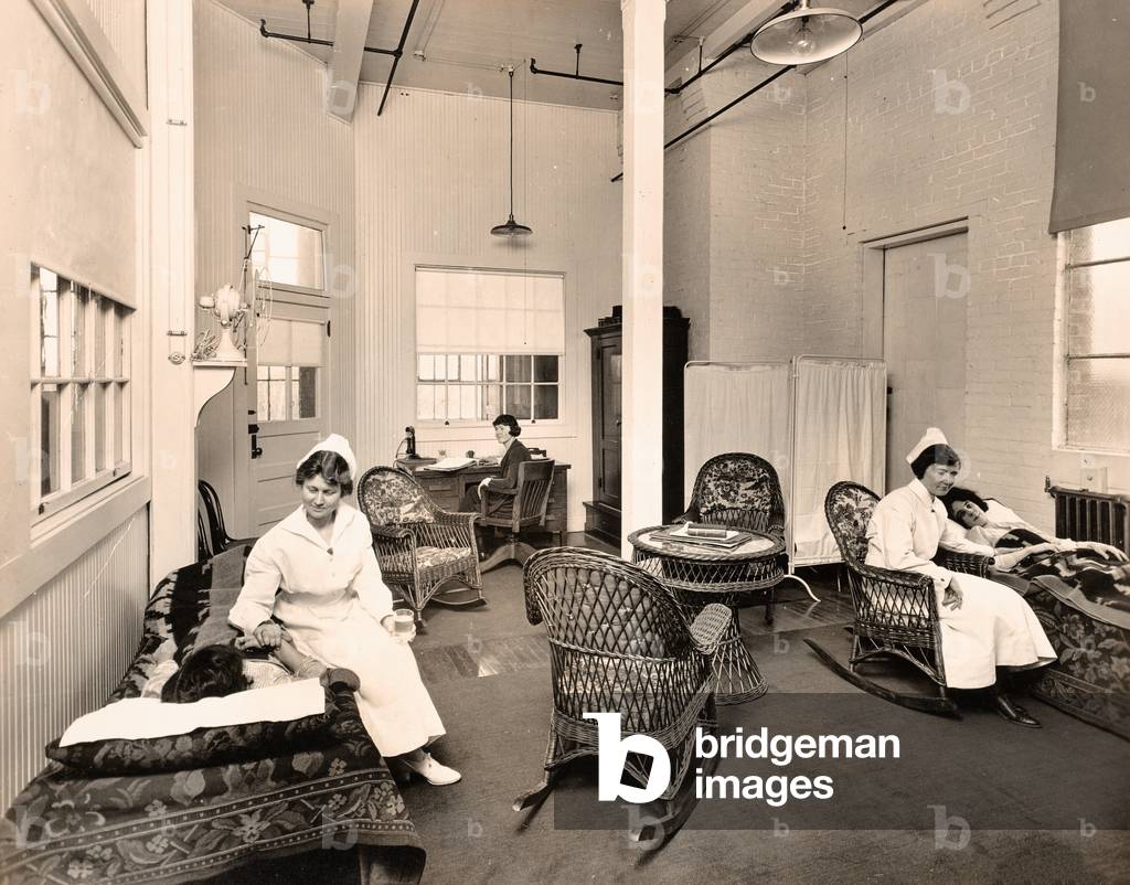 Image of Nurses and Patients in a Mental Health Ward, c.1920 (silver