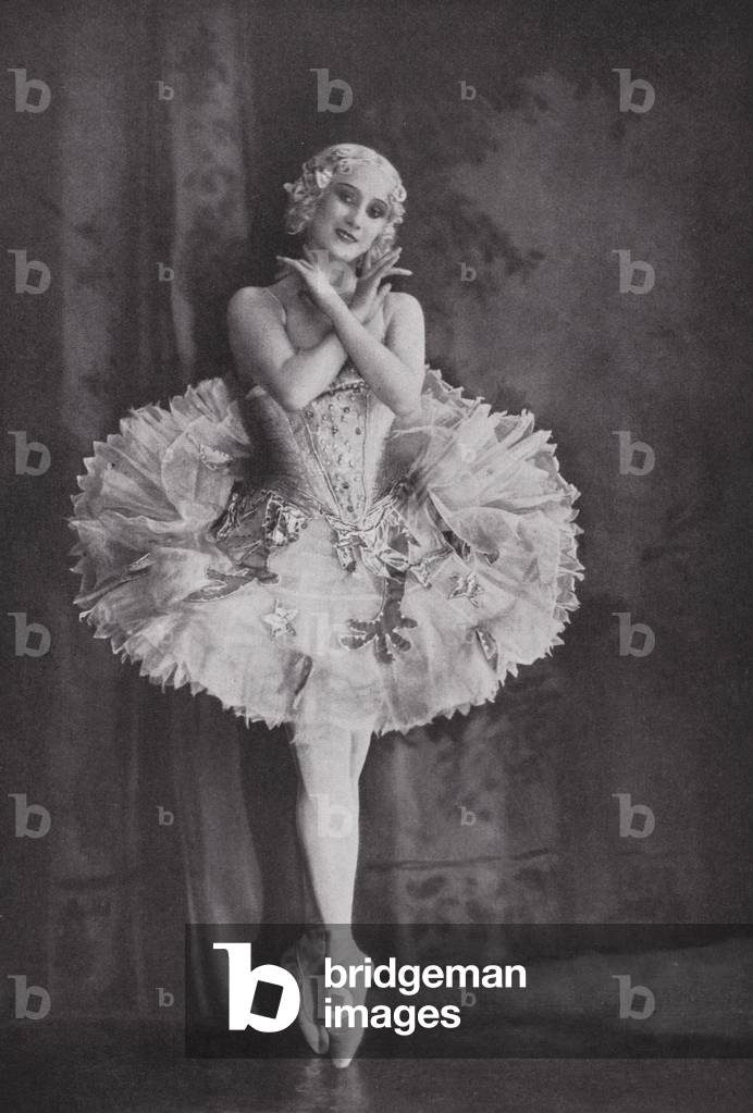 Image of Anna Pavlova, Russian prima ballerina (b/w photo) by Schneider ...