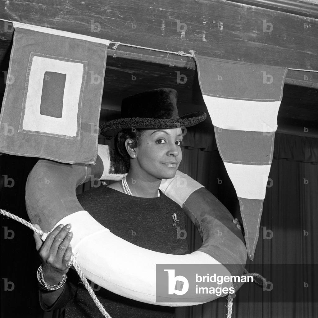 Image of Caribbean jazz and Schlager singer Mona Baptiste performing at ...