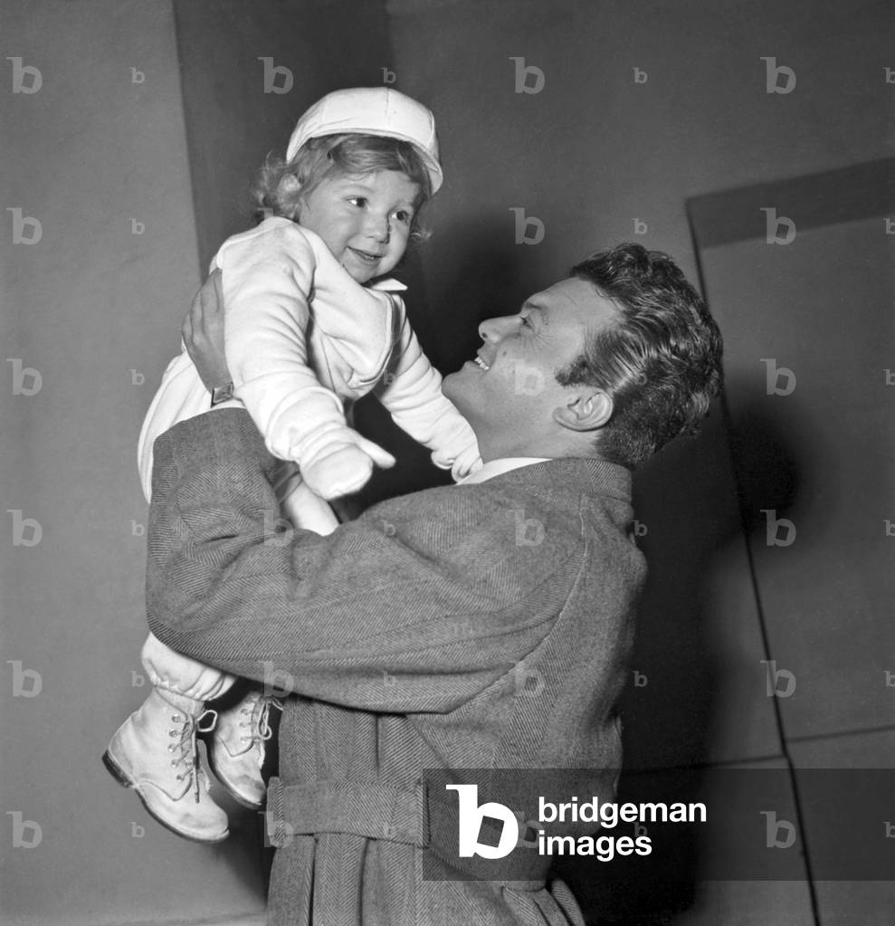 Image of Georges Ulmer With his Son at The Invalides Station in