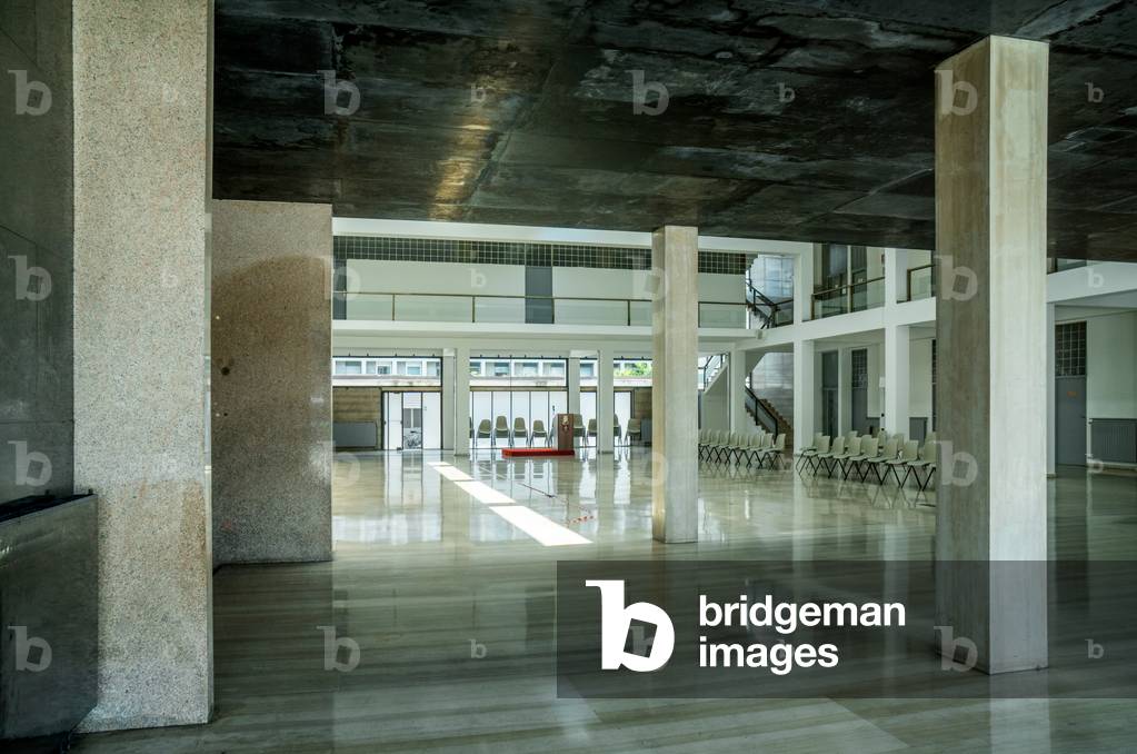 Image of Contemporary architecture : Atrium - Casa del Fascio, Como ...