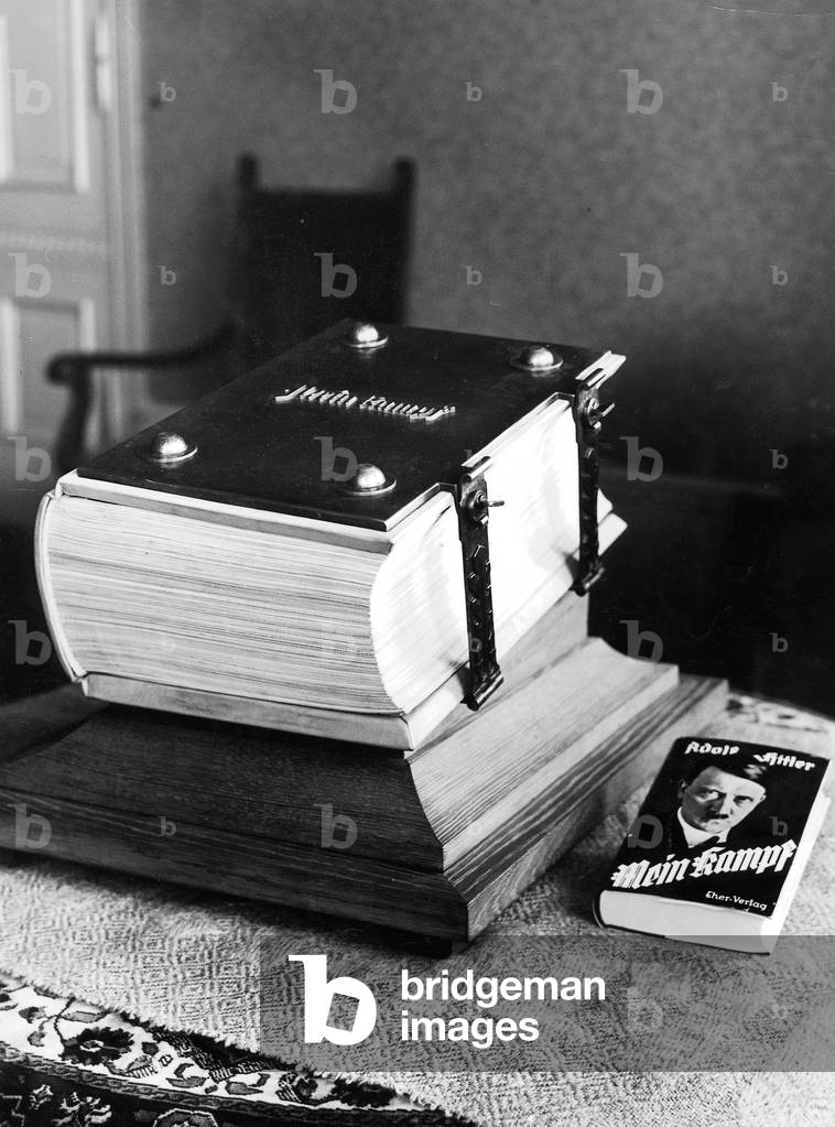 Image of Handwritten copy of Hitler's 'Mein Kampf' 1936 (b/w photo)