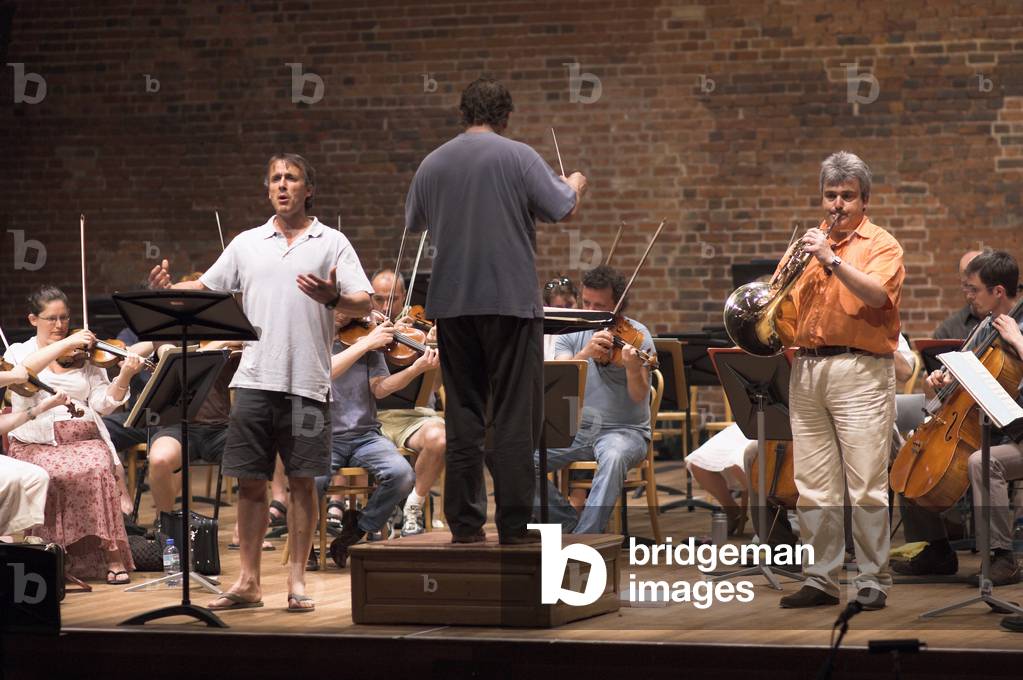 Image of Timothy Robinson (tenor), Mark Elder (conductor), Richard ...