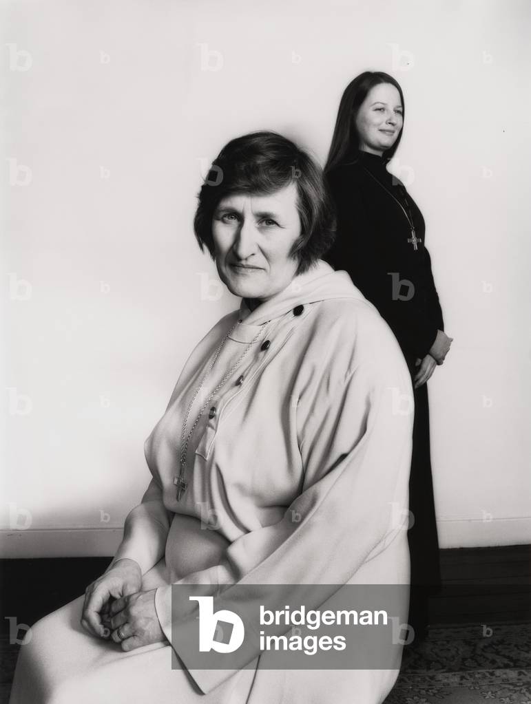 Image of Una Kroll and Linda Mary Evans, 1977 (b/w photo) by Magnus ...
