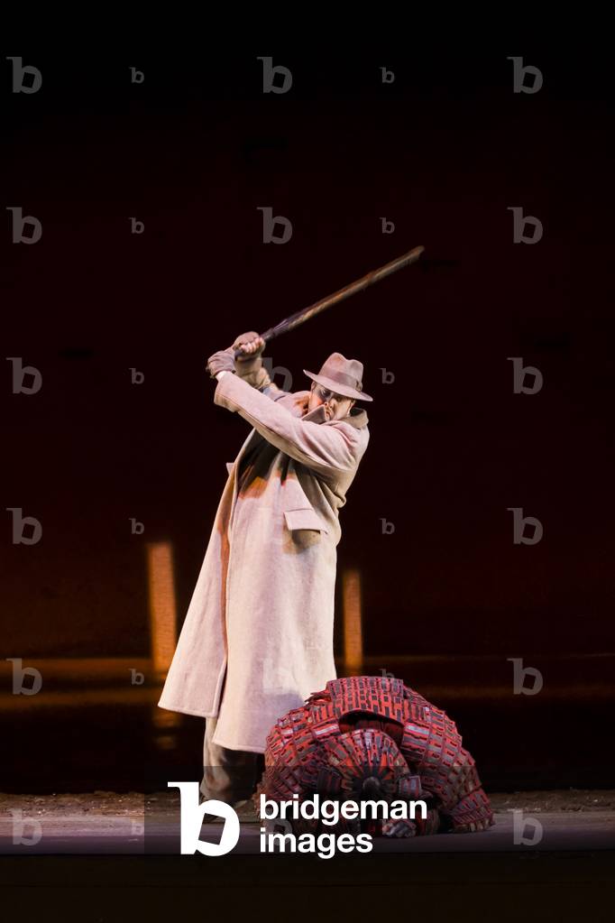 Image of Christopher Robertson as Doktor Faust in 'Doktor Faust' (photo ...