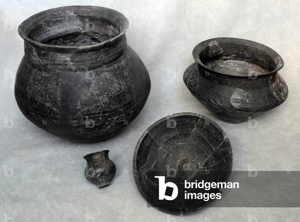 Image of Buffens cave pottery, 700 -1100 BC (ceramics) by Prehistoric