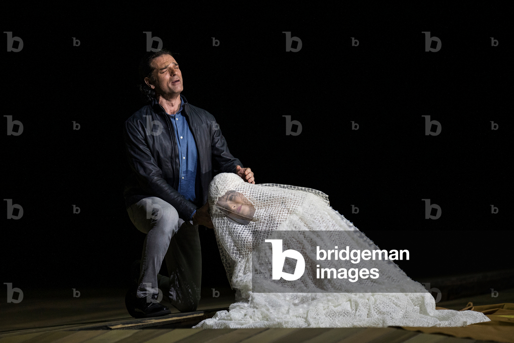 Image of Alessandra Volpe as Fenena and Antonio Coriano as Ismaele ...