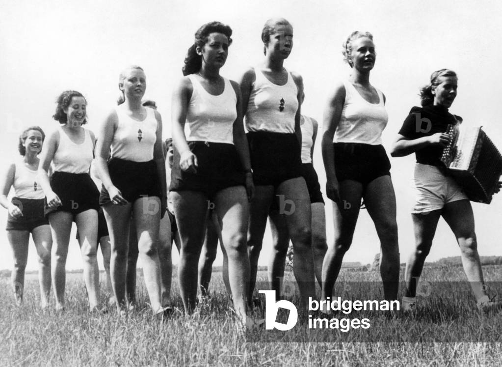 Image of BDM (League of German Girls) on the march, 1941