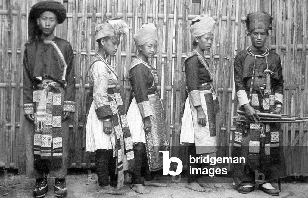 Image of Thailand: Group of Hmong hill tribe men and women, Chiang