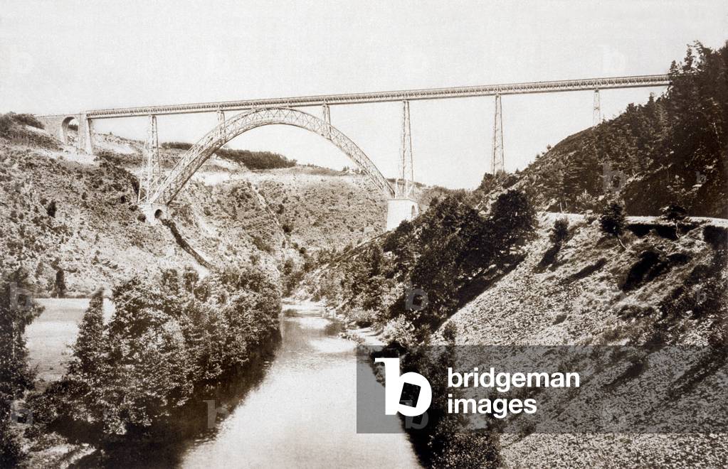 Image of Railway Bridge designed by Gustave Eiffel, over the Garabit ...
