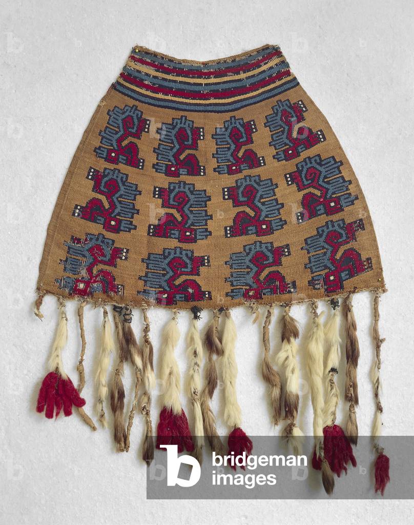 Image of Wool bag with zoomorphic motifs from Nazca (Peru). Pre-Inca Nazca