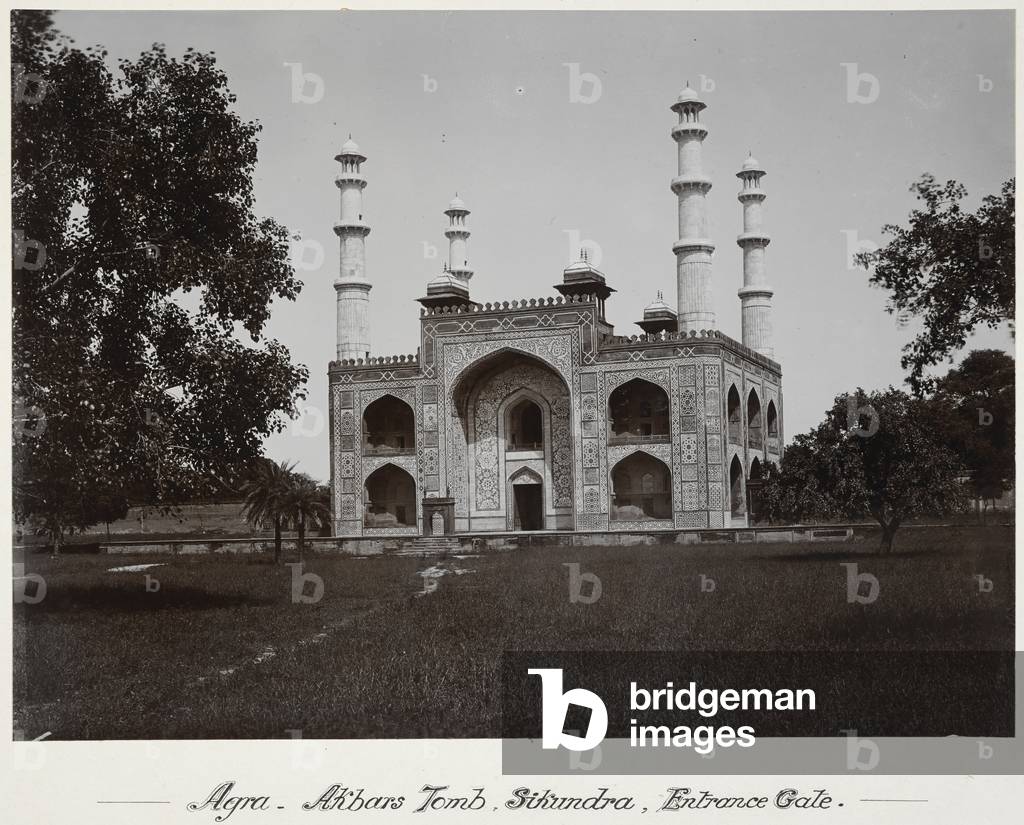 Image of The Entrance Gate to Akbar's Tomb, Sikandra