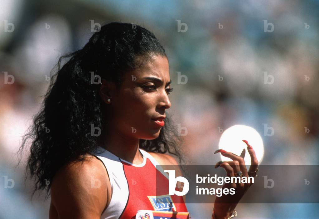 Image of Florence Griffith-Joyner at the summer Olympic Games, Seoul, 1988 (photo)