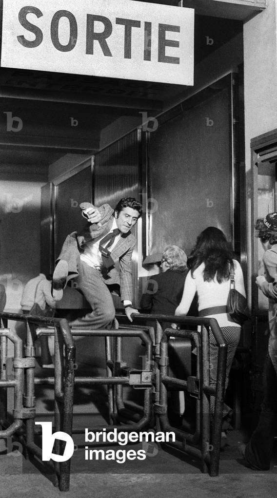 Image of Gilbert Becaud at Time of Filming of "Un Homme Libre"