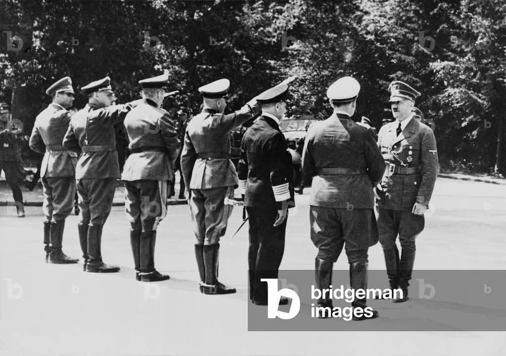 Image of Adolf Hitler arrives at the ceasefire negotiations at ...