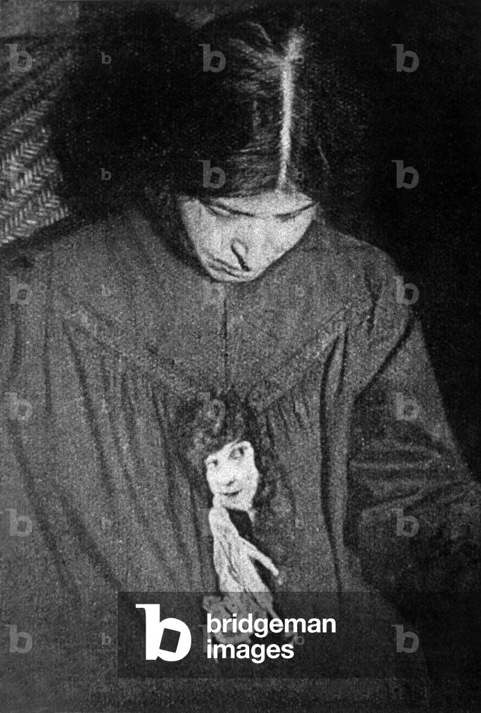 Photography Ectoplasm 1340